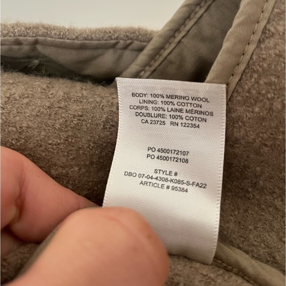 Aritzia | Jackets & Coats | Aritzia Wilfred Free Ganna Shacket Short ...